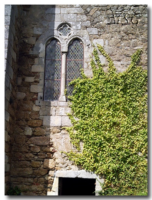 Les châteaux de Châlus - The castles of Châlus - 4